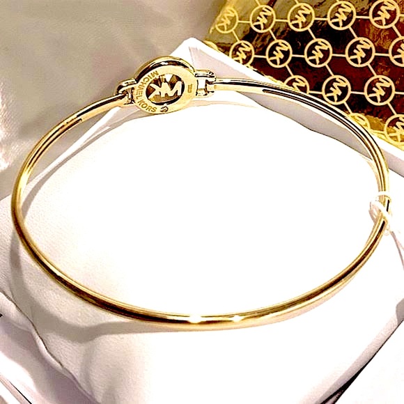 Michael Kors | Jewelry | Michael Michael Kors Womens Exclusive Mk Logo ...